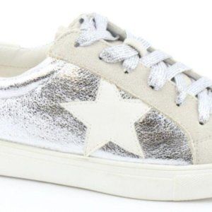 Shoes | Metallic Silver Low Top Star Sneakers | Poshmark